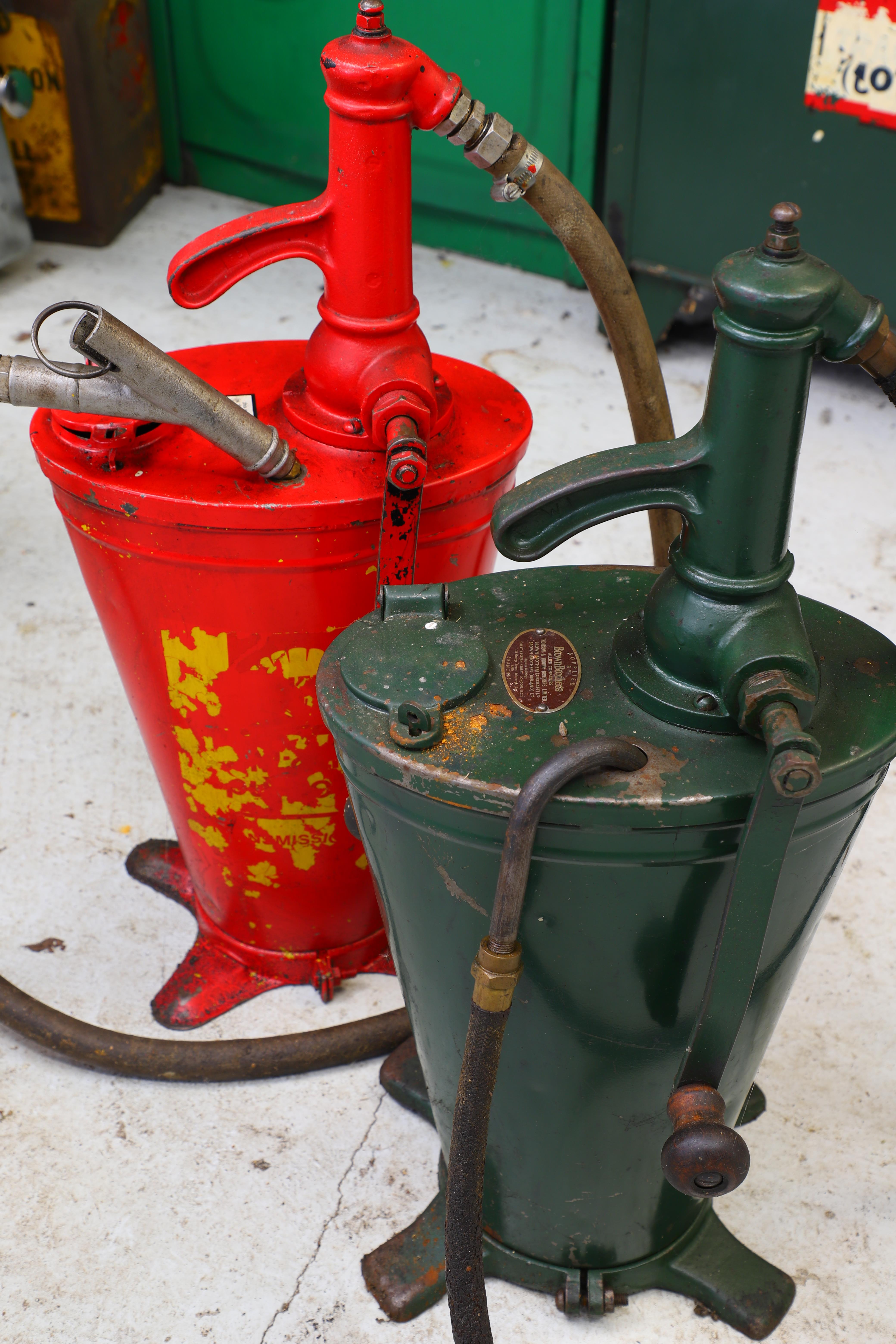 Lot 9 - A Shell hand-crank oil dispenser,