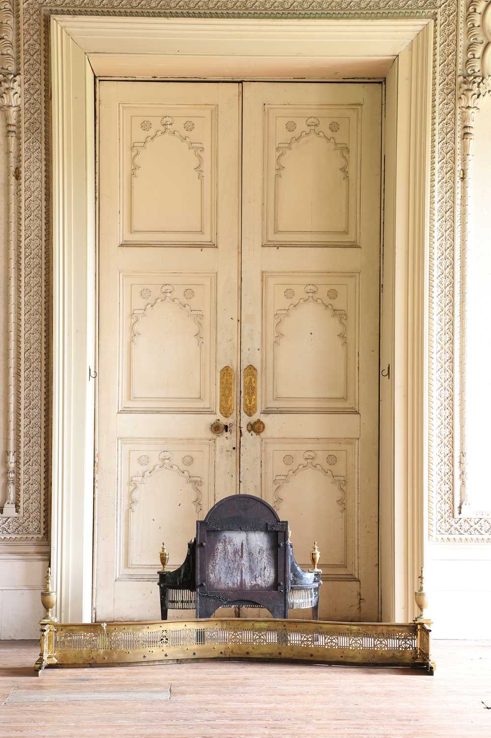 Lot 49 - ☘ An Adam Revival brass and steel serpentine