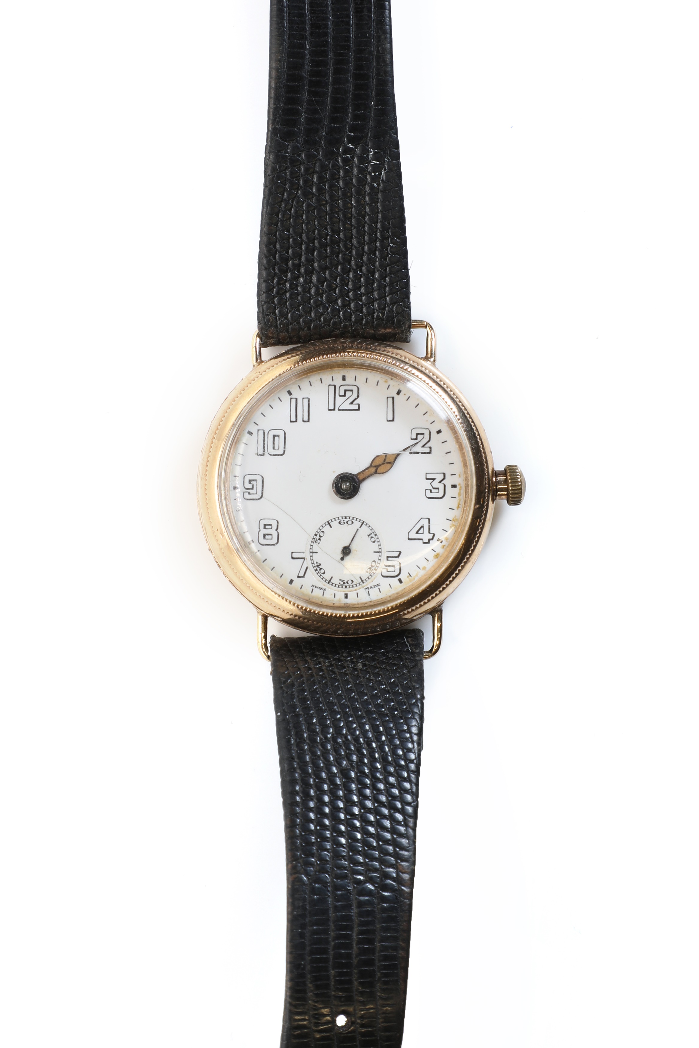 Lot 418 - A Gentlemen's 9ct gold mechanical strap