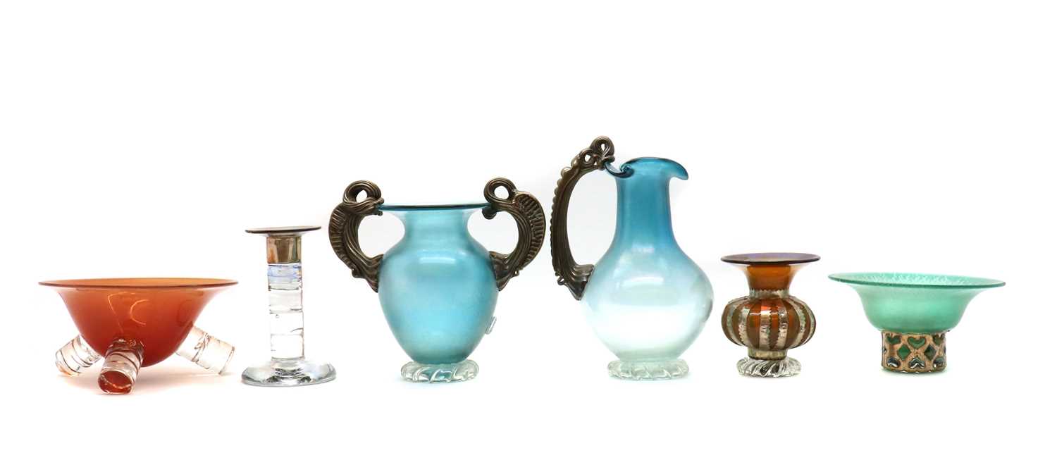 Lot 91 - A group of Anthony Stern studio glass