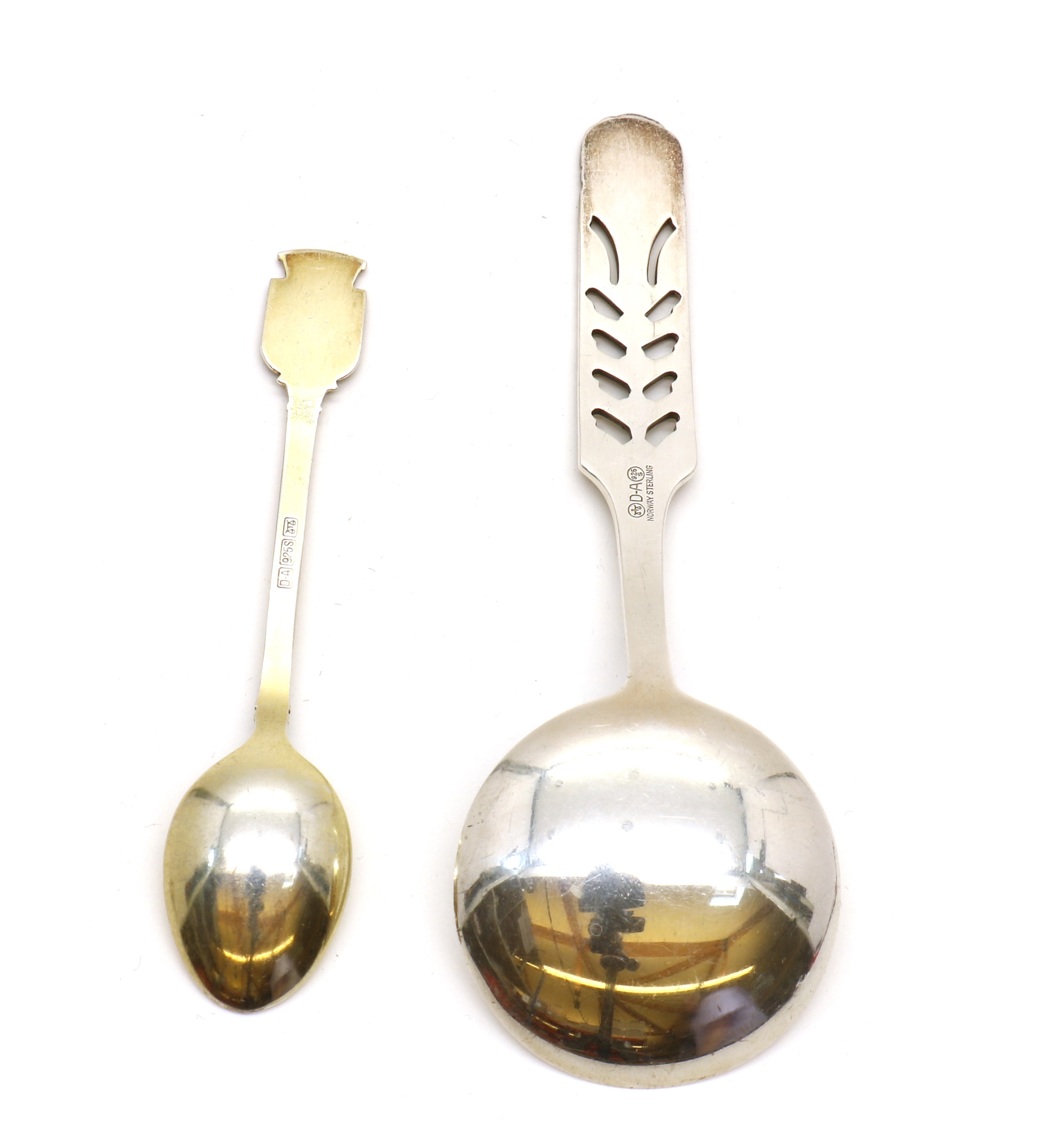 Lot 118 - A David Andersen silver spoon,