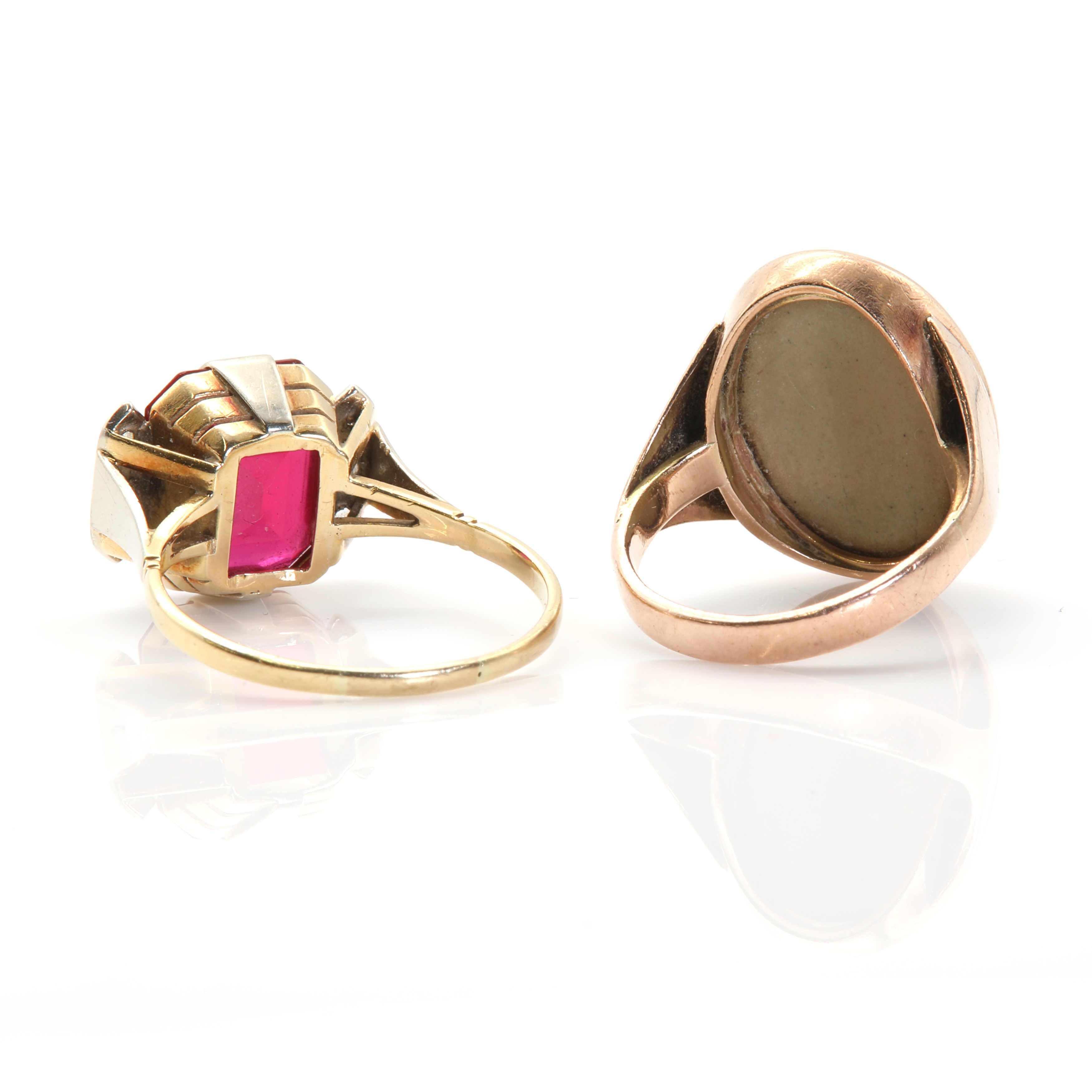 Lot 271 - Two gold rings,