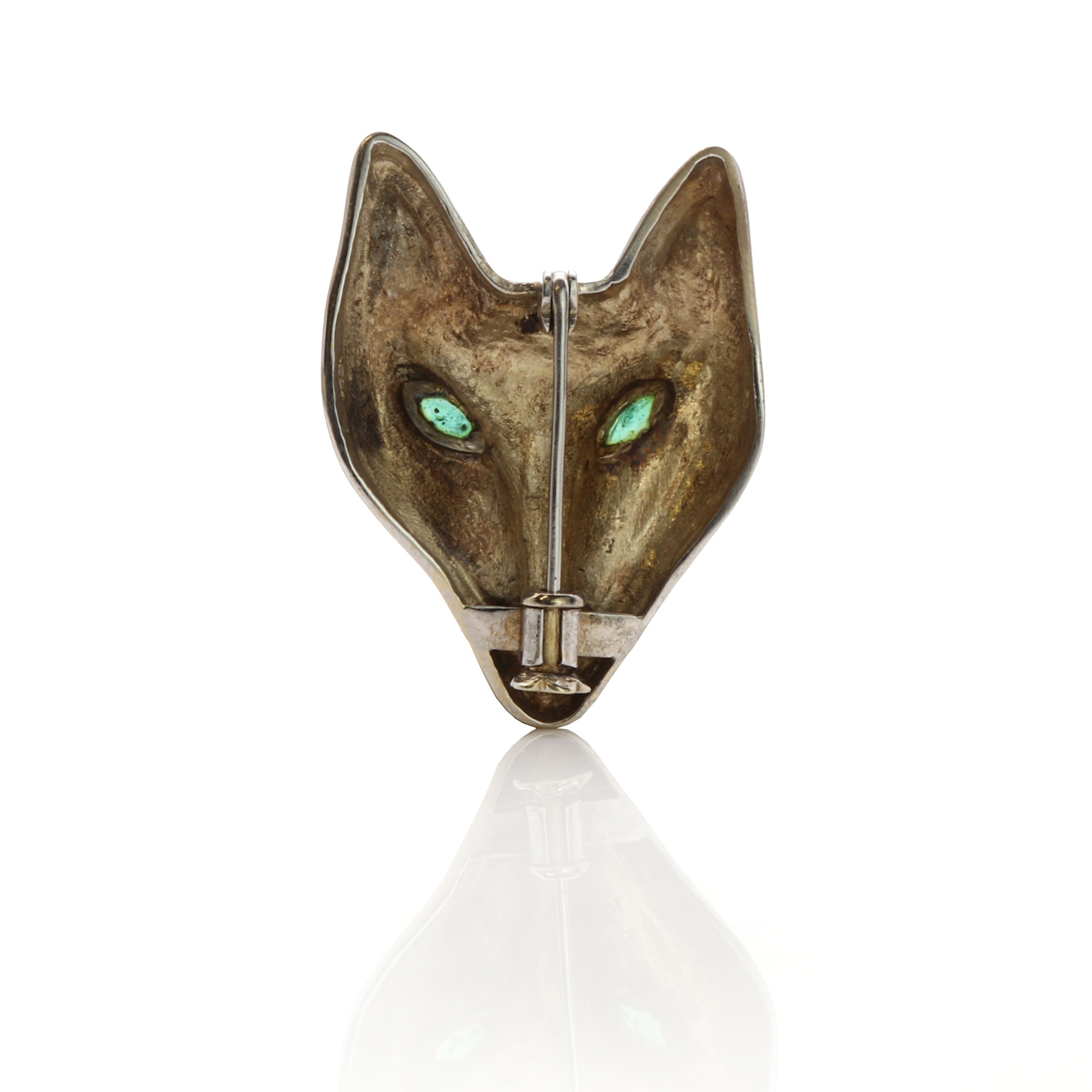 Lot 111 - A white gold fox mask brooch,