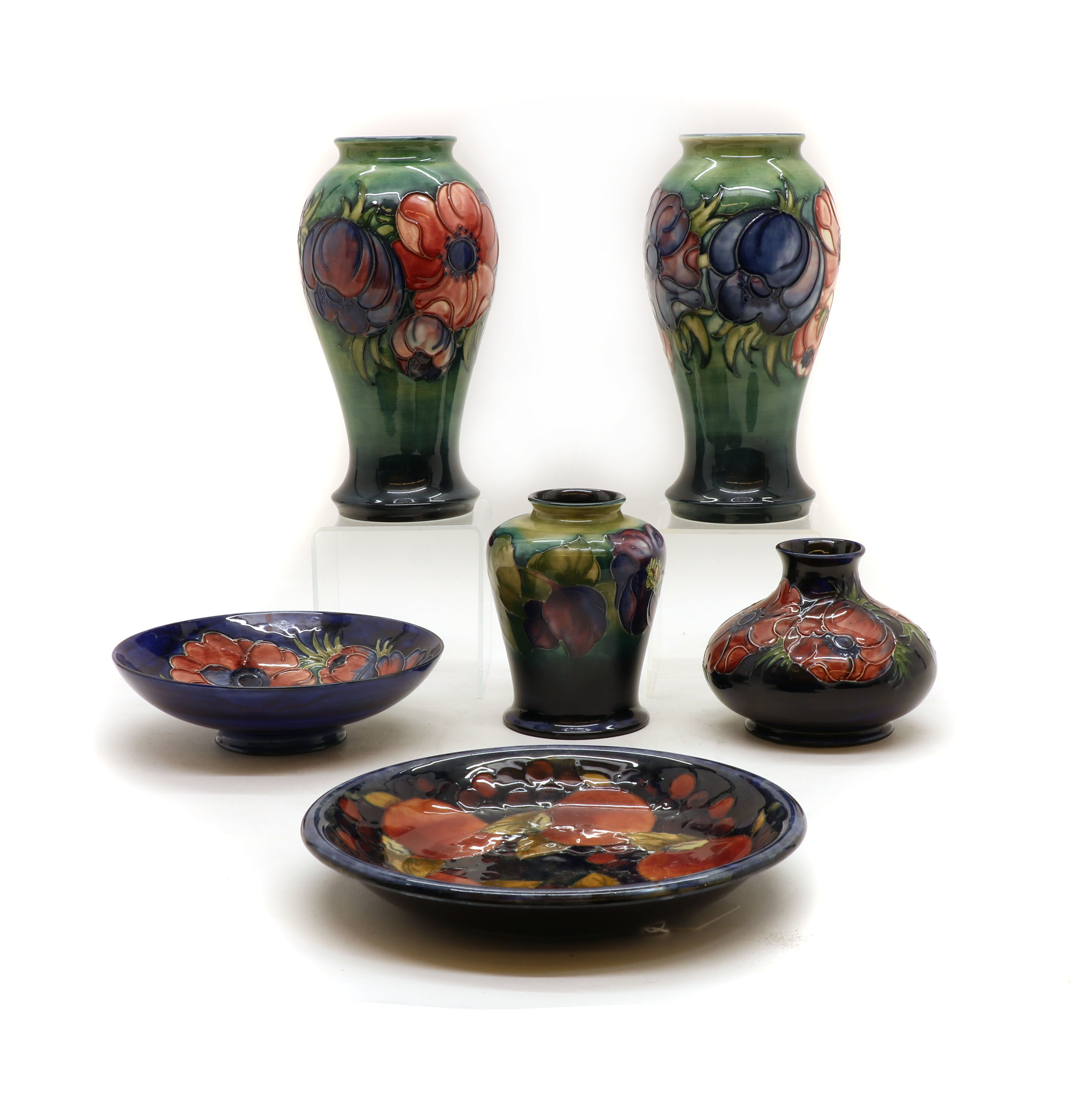 Lot 219 - A collection of Moorcroft pottery