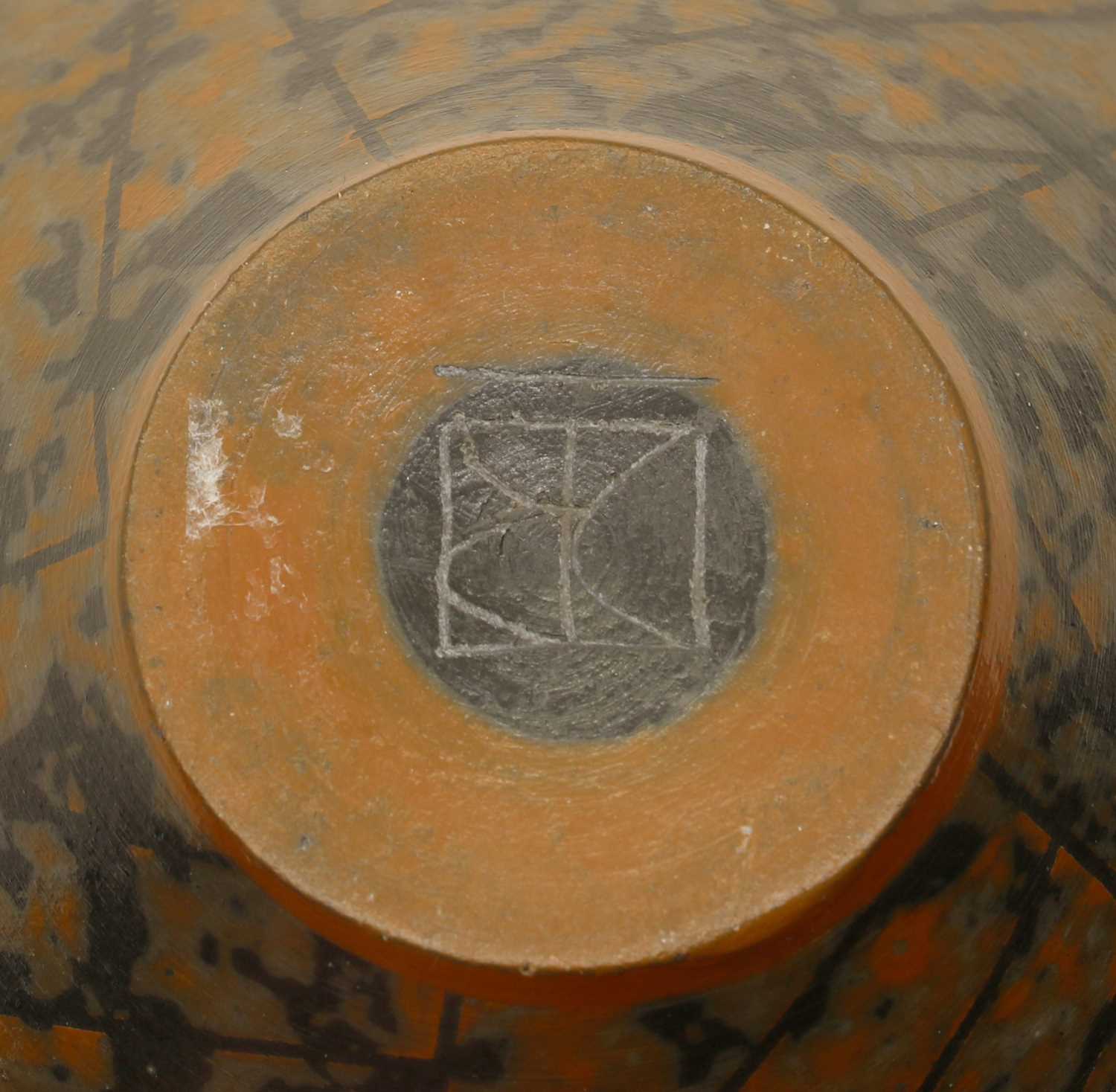 Lot 102 - Duncan Ross (b.1943)