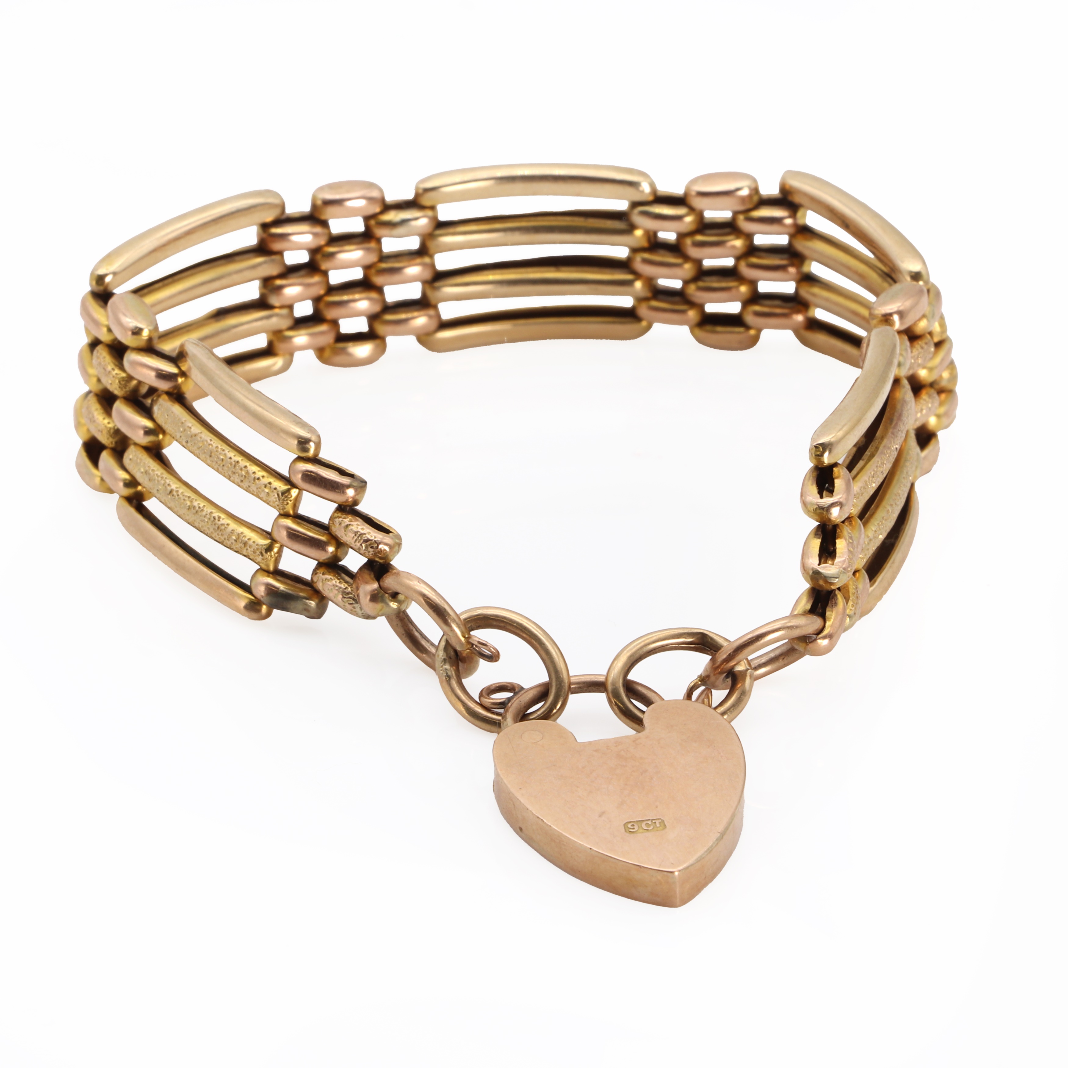 Lot 1419 - A 9ct gold gate link bracelet,