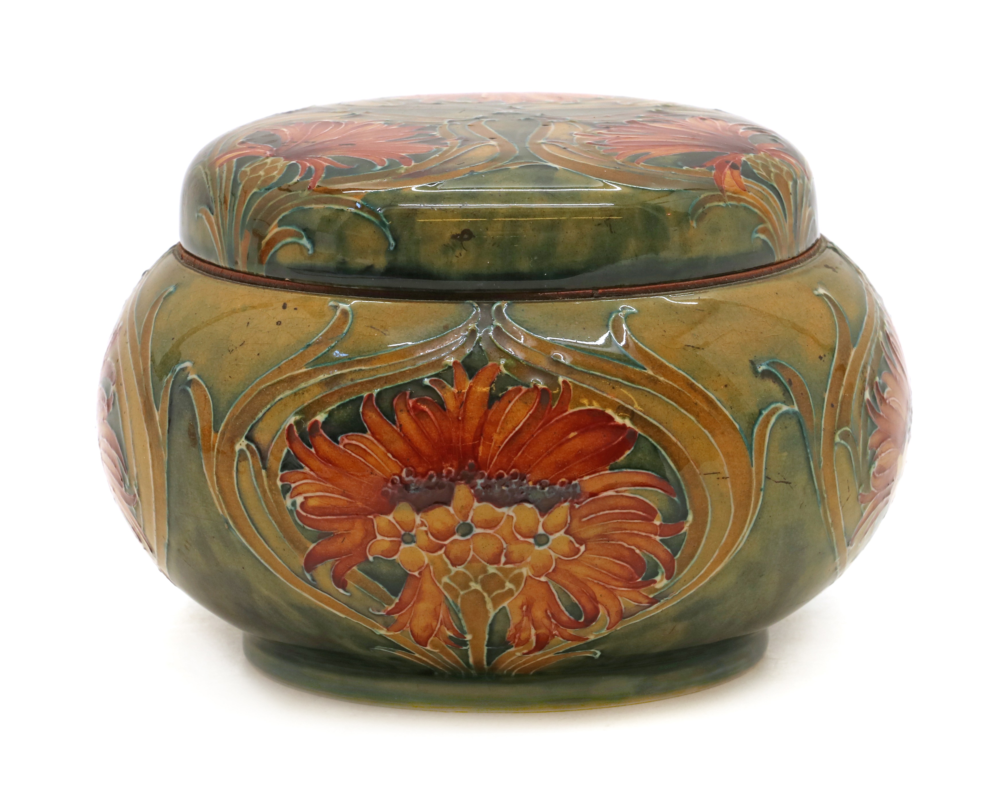 Lot 229 - A James Macintyre & Co tobacco jar and cover