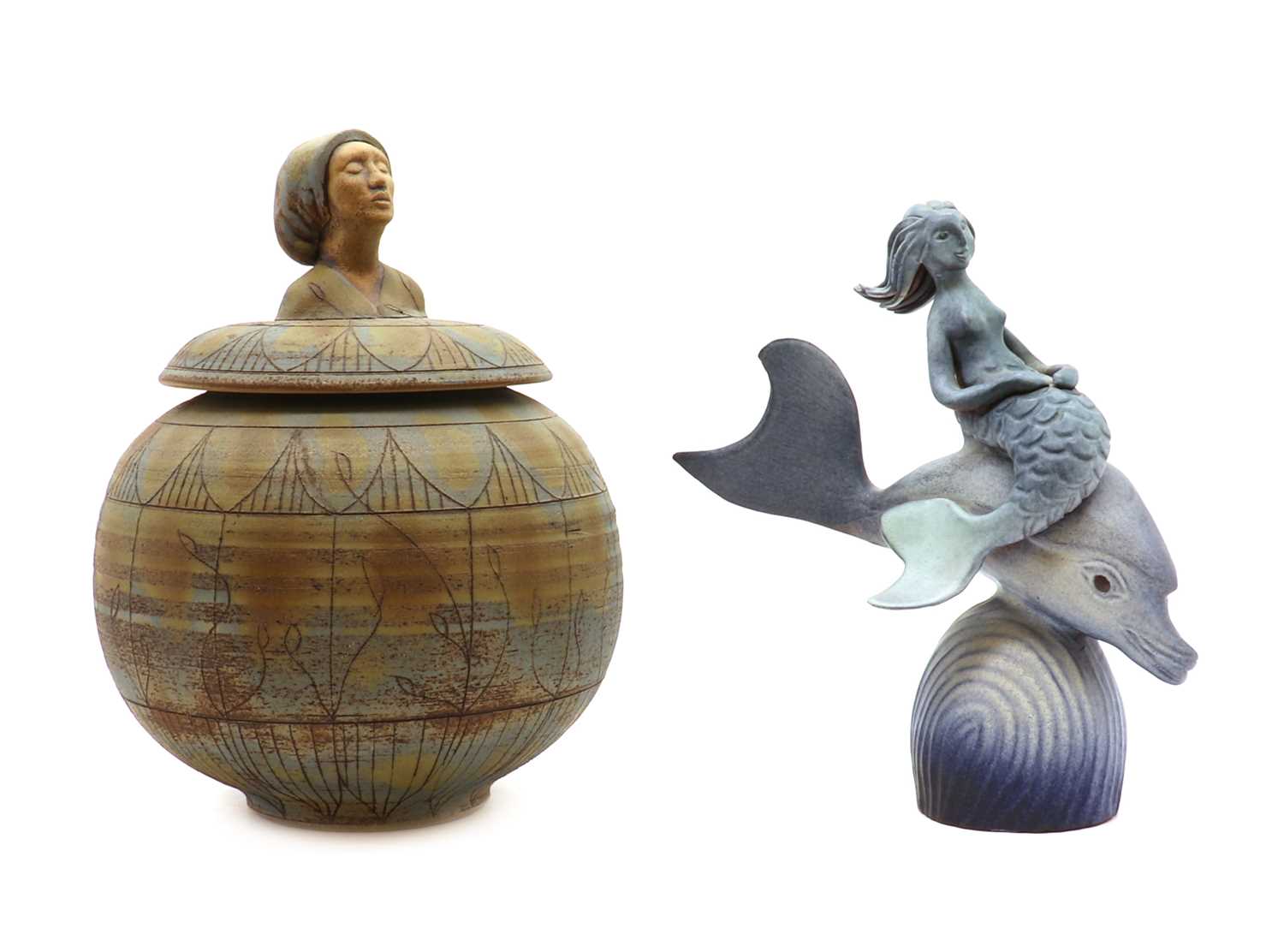 Lot 91 - A Chris Bramble studio pottery vase and cover