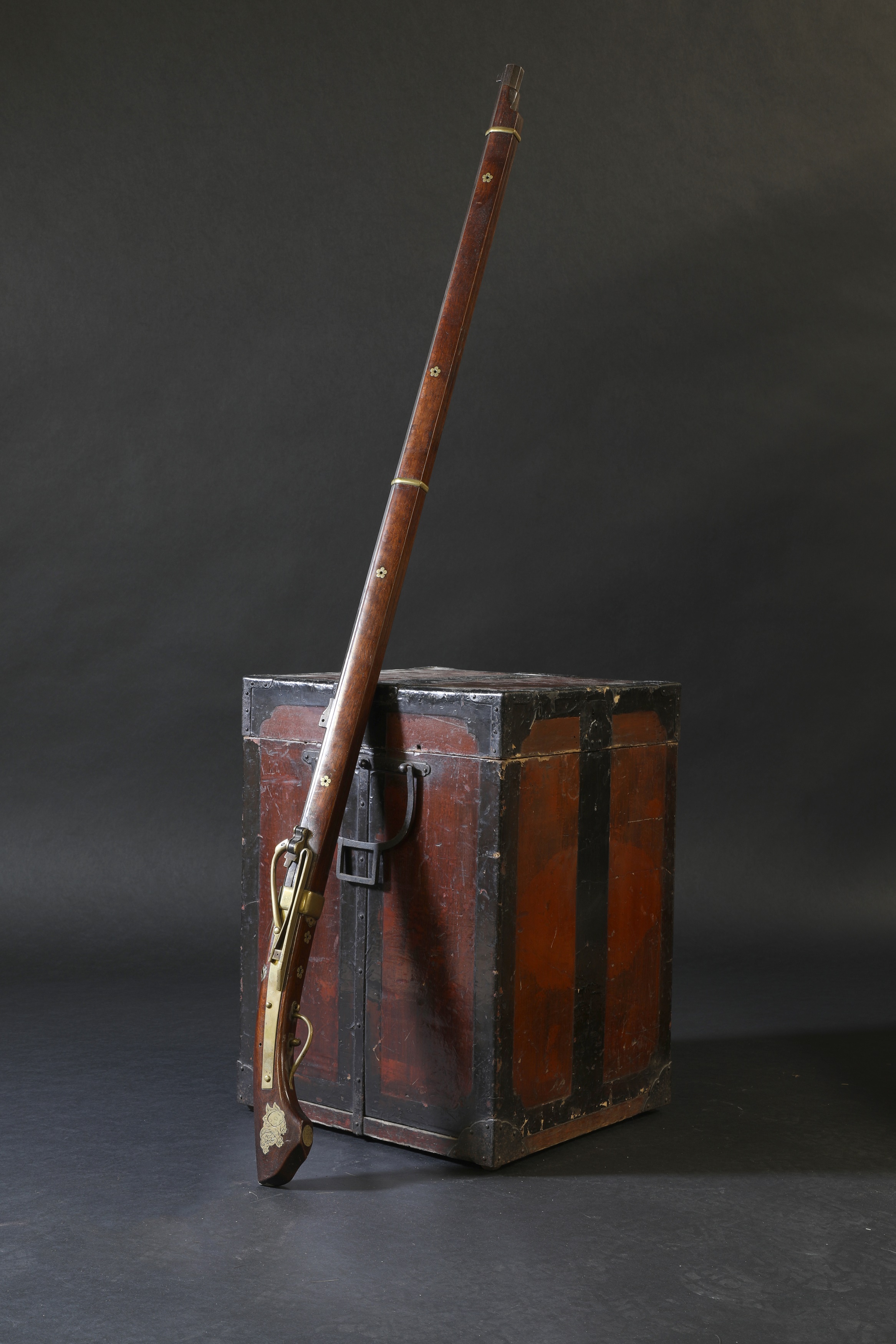 Lot 111 - A Japanese matchlock musket,