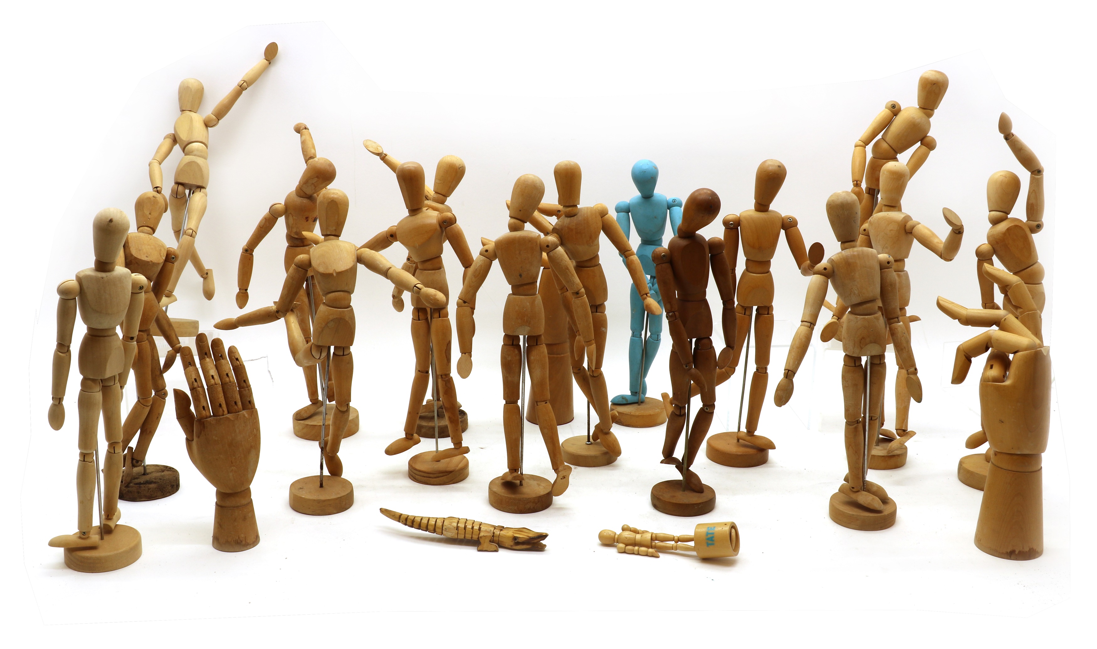 Lot 229 - A large quantity of artist's lay figures,