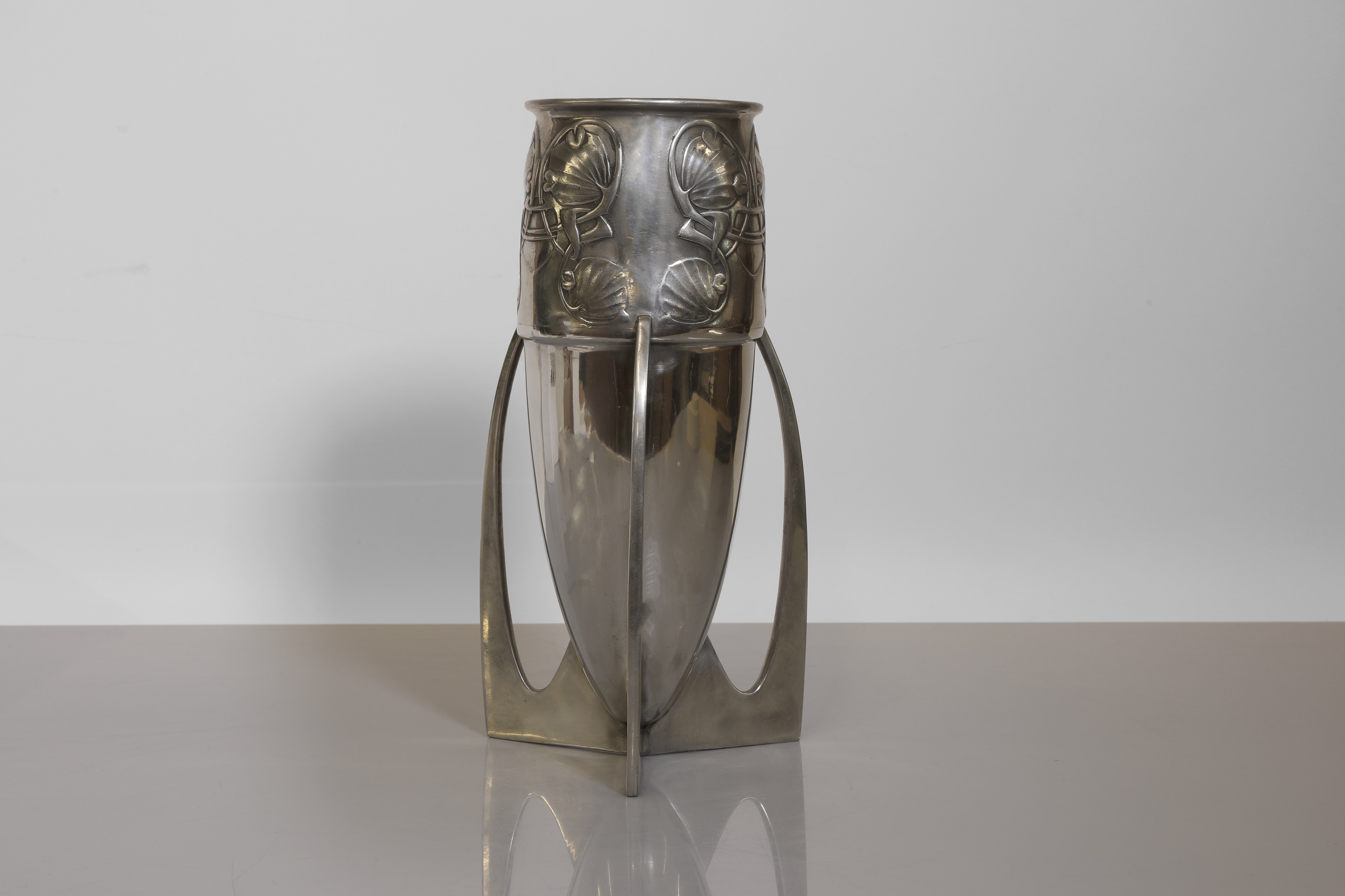 Lot 94 - A 'Tudric' pewter vase,