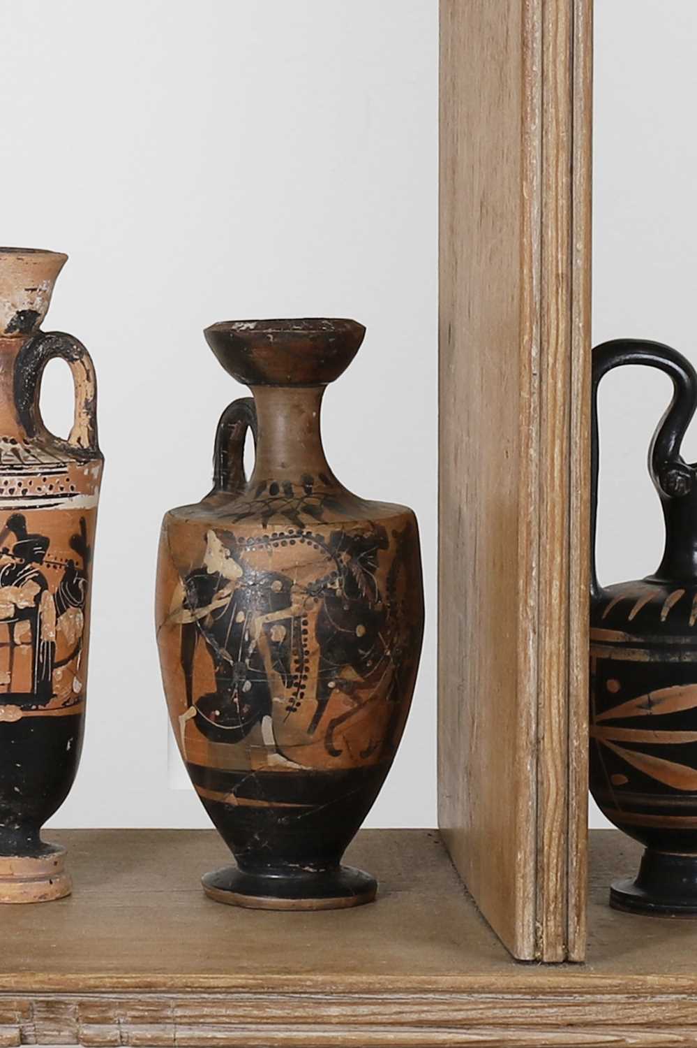 Lot 94 - An Attic black-figured lekythos attributed to