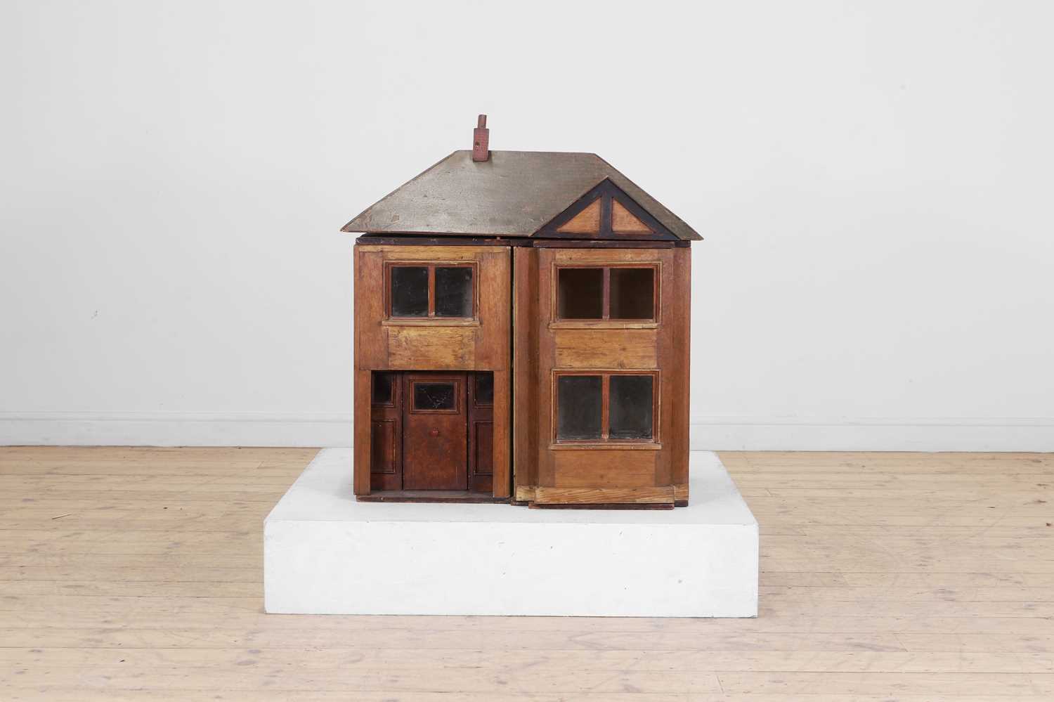 Lot 738 - A scratch-built folk art doll's house,