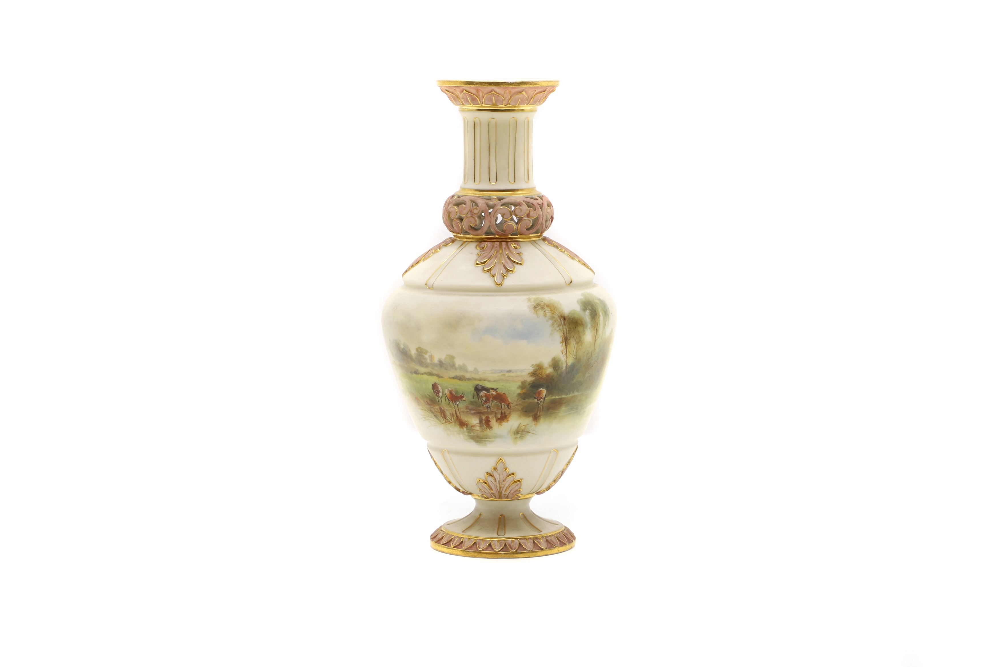 Lot 90 - A Grainger Worcester porcelain vase,