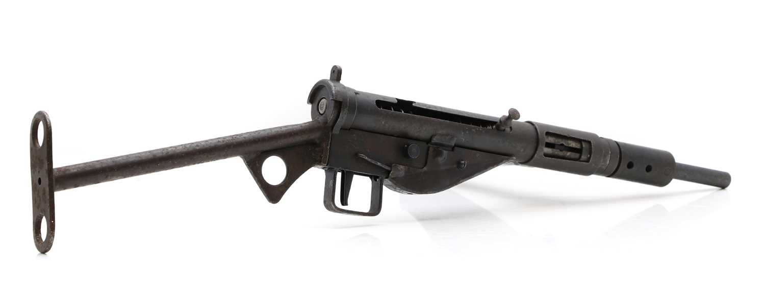 Lot 284 - A Mk2 Sten gun,