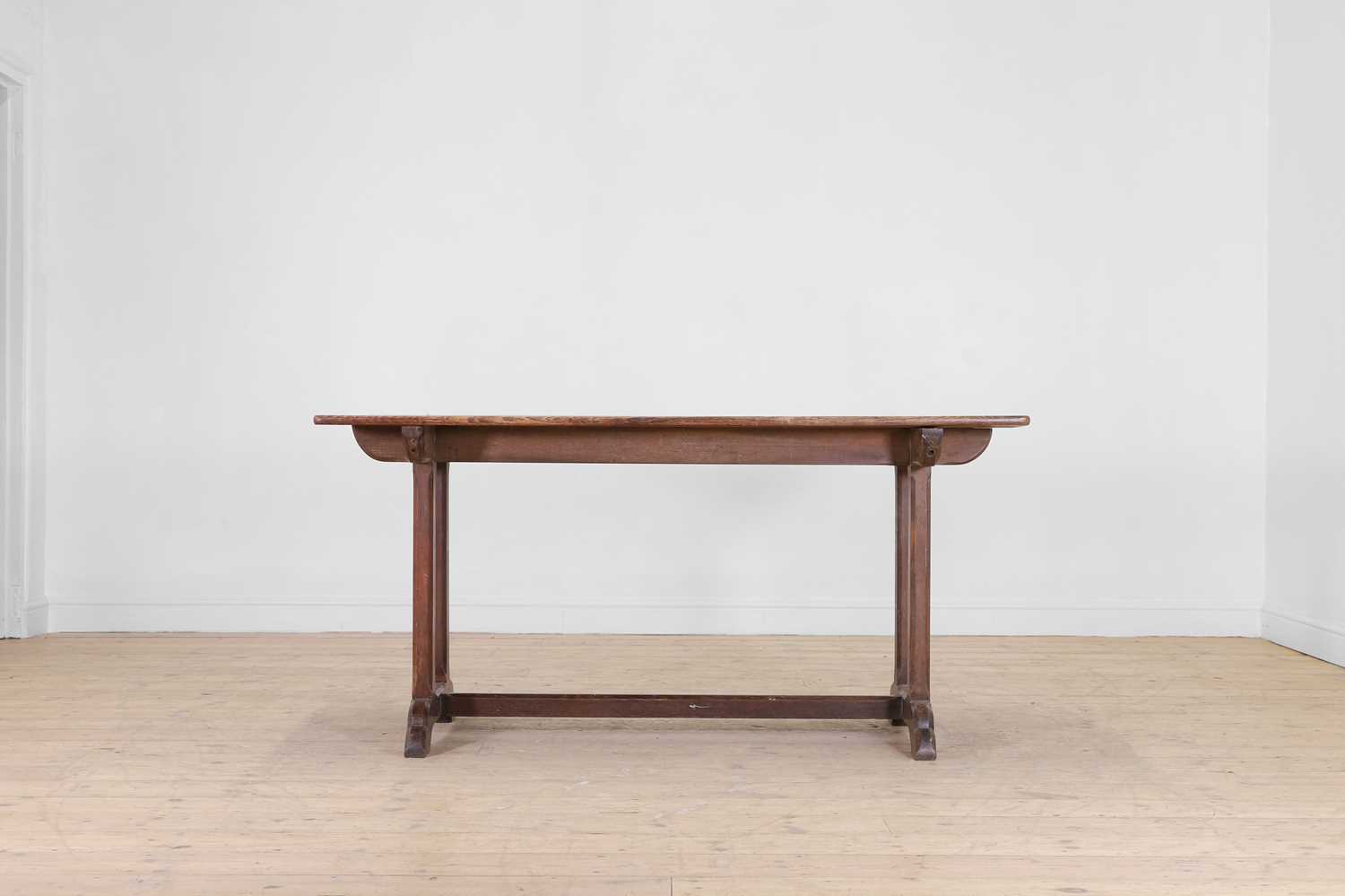 Lot 463 - An Arts and Crafts oak side table,