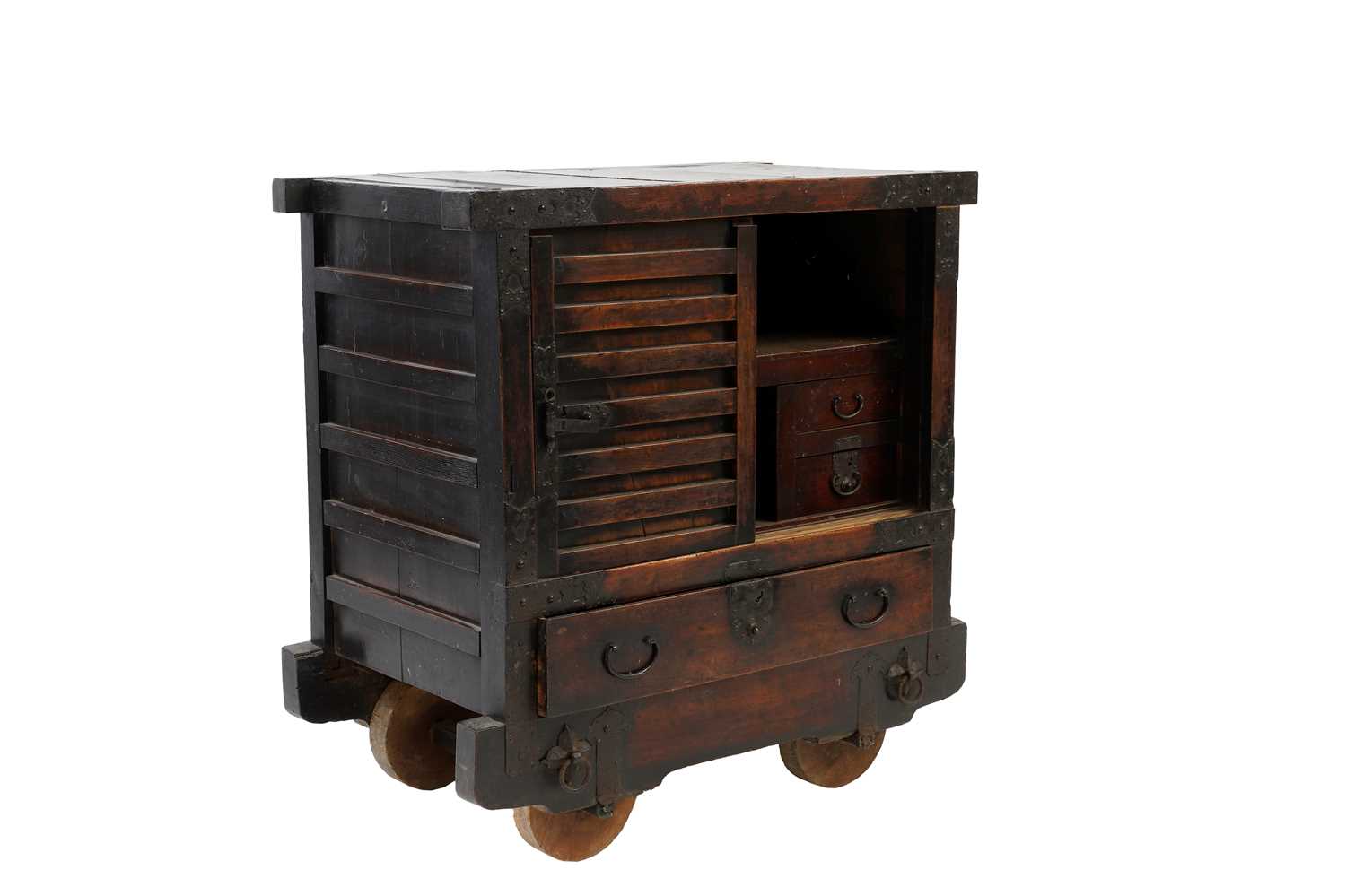 Lot 738 - A Japanese Kuruma dansu,