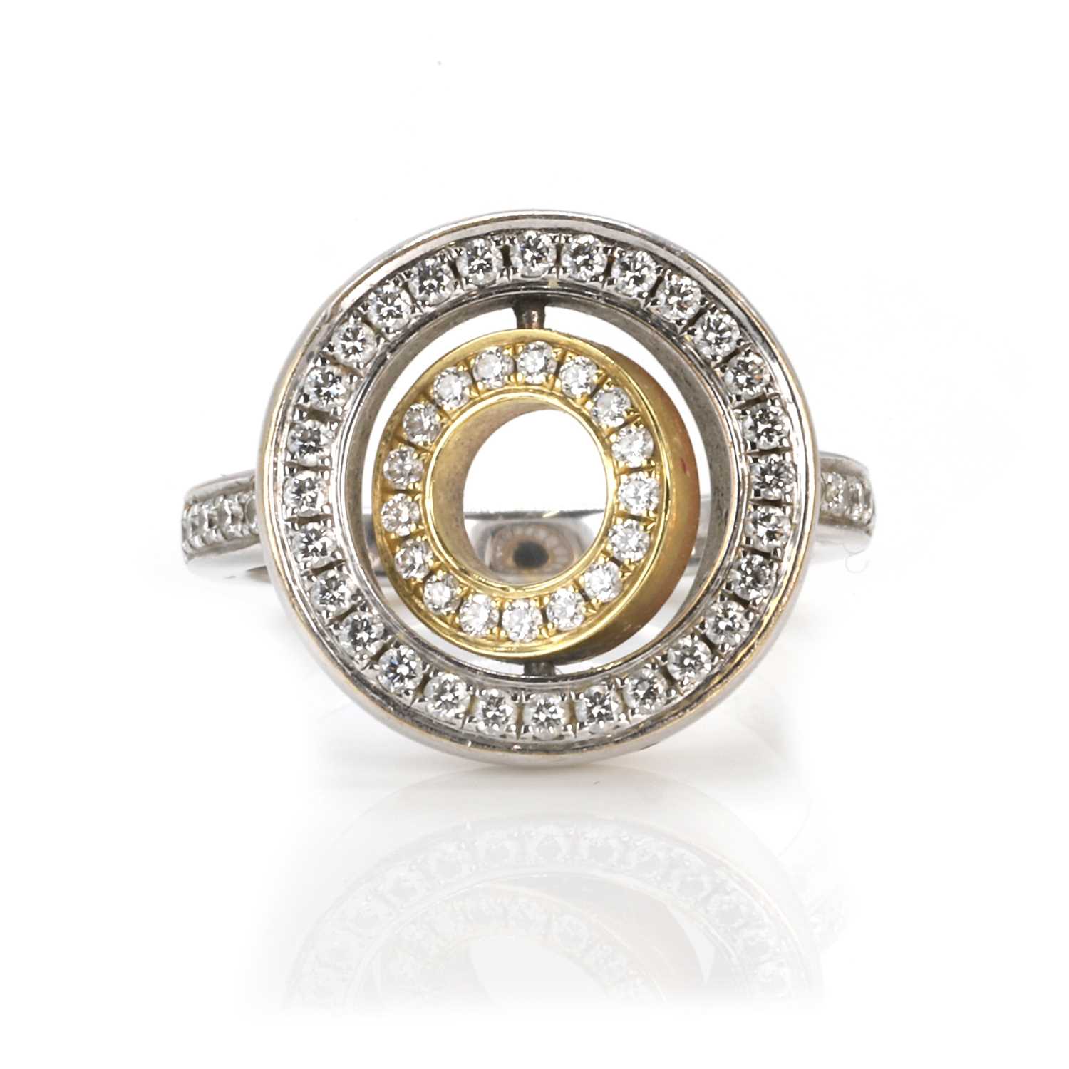 Lot 214 - An 18ct three-colour gold diamond Roulette