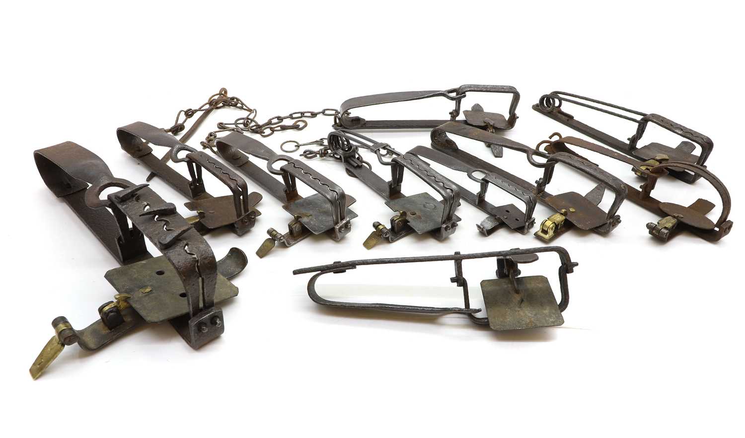 Lot 426 - A collection of gin traps
