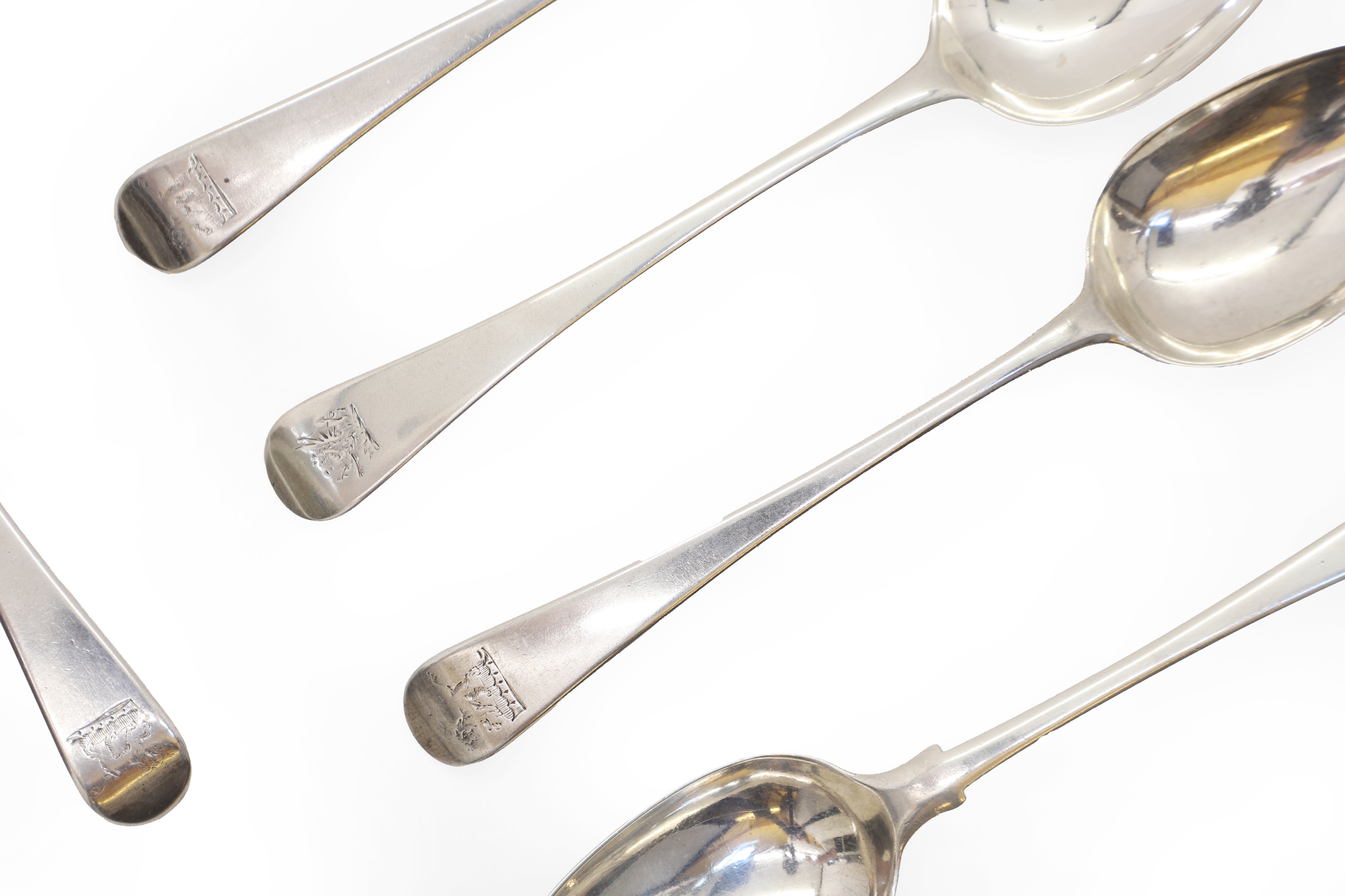 Lot 7 - A set of six Georgian Old English pattern