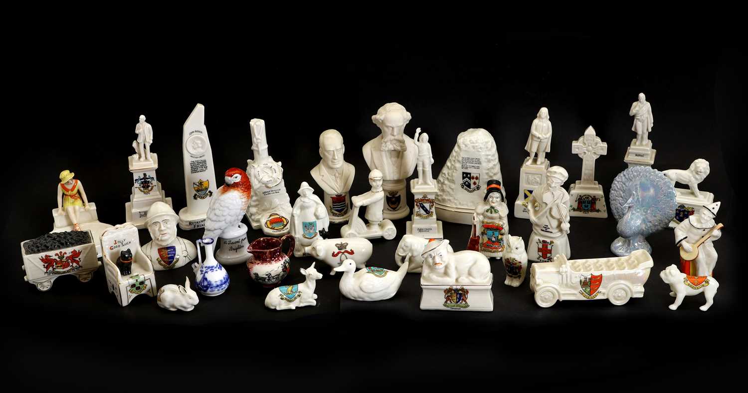 Lot 161 - A collection of crested pottery items,