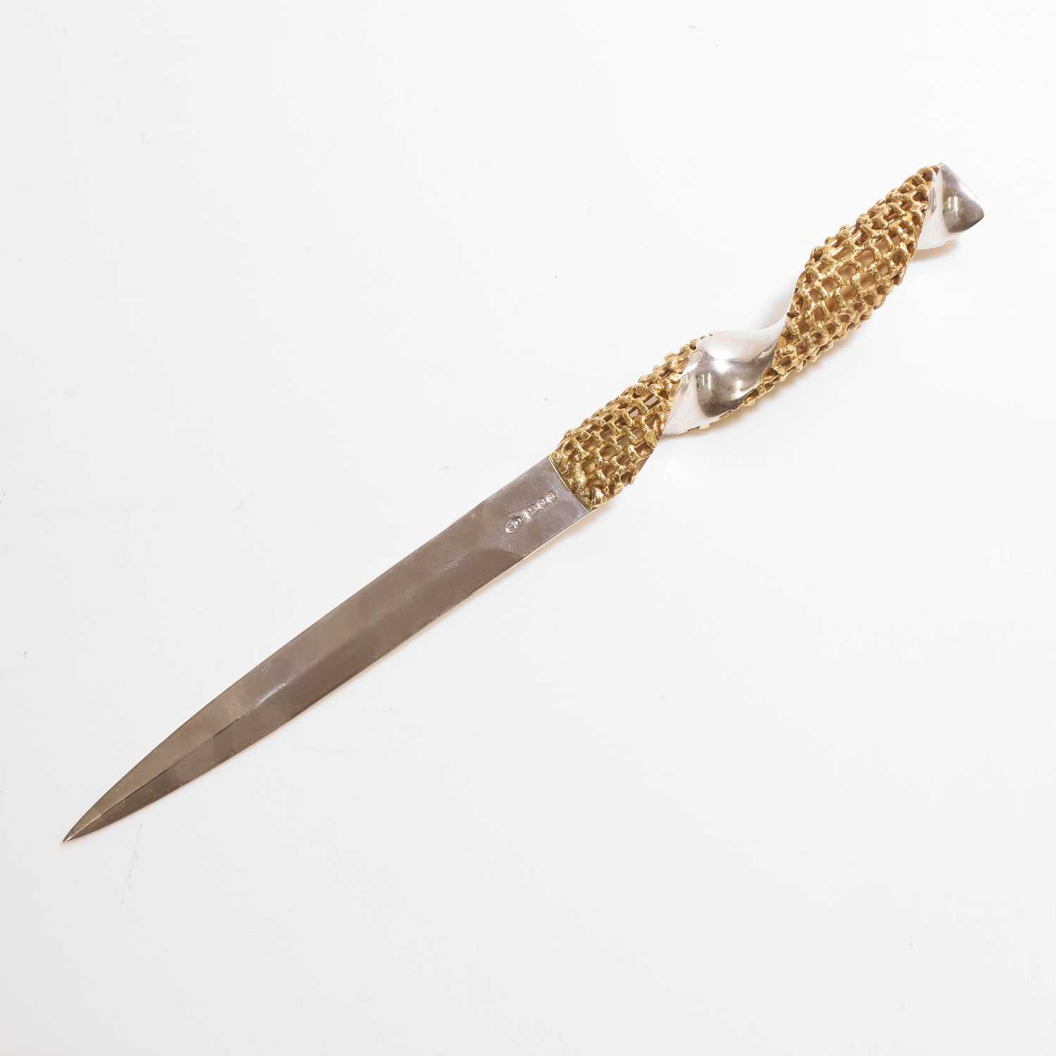 Lot 296 - Stuart Devlin (Australian-British,